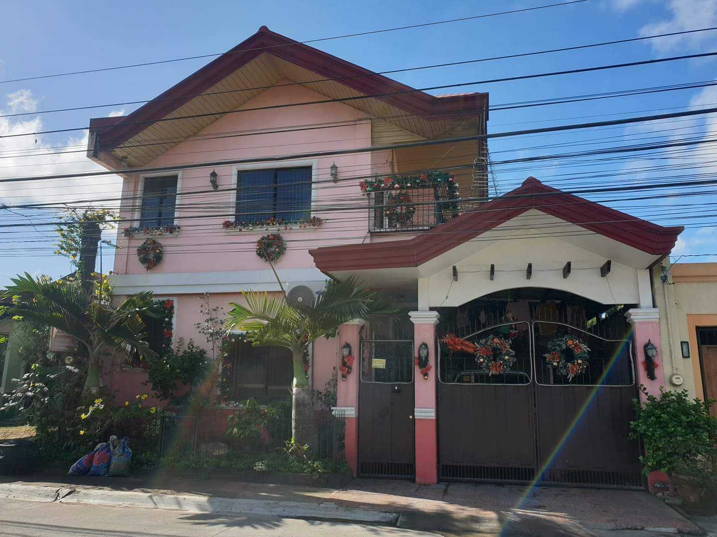 2-Story House Near Guard House in East Homes 2, Fortune Towne, Bacolod ...