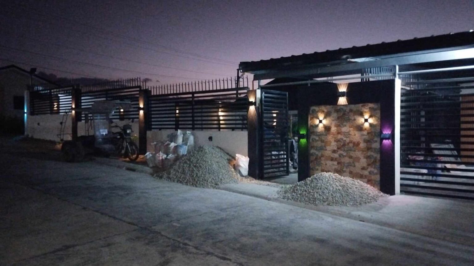 300 sqm House and Lot for Rent in East Homes 6 Mansilingan - Bacolod ...