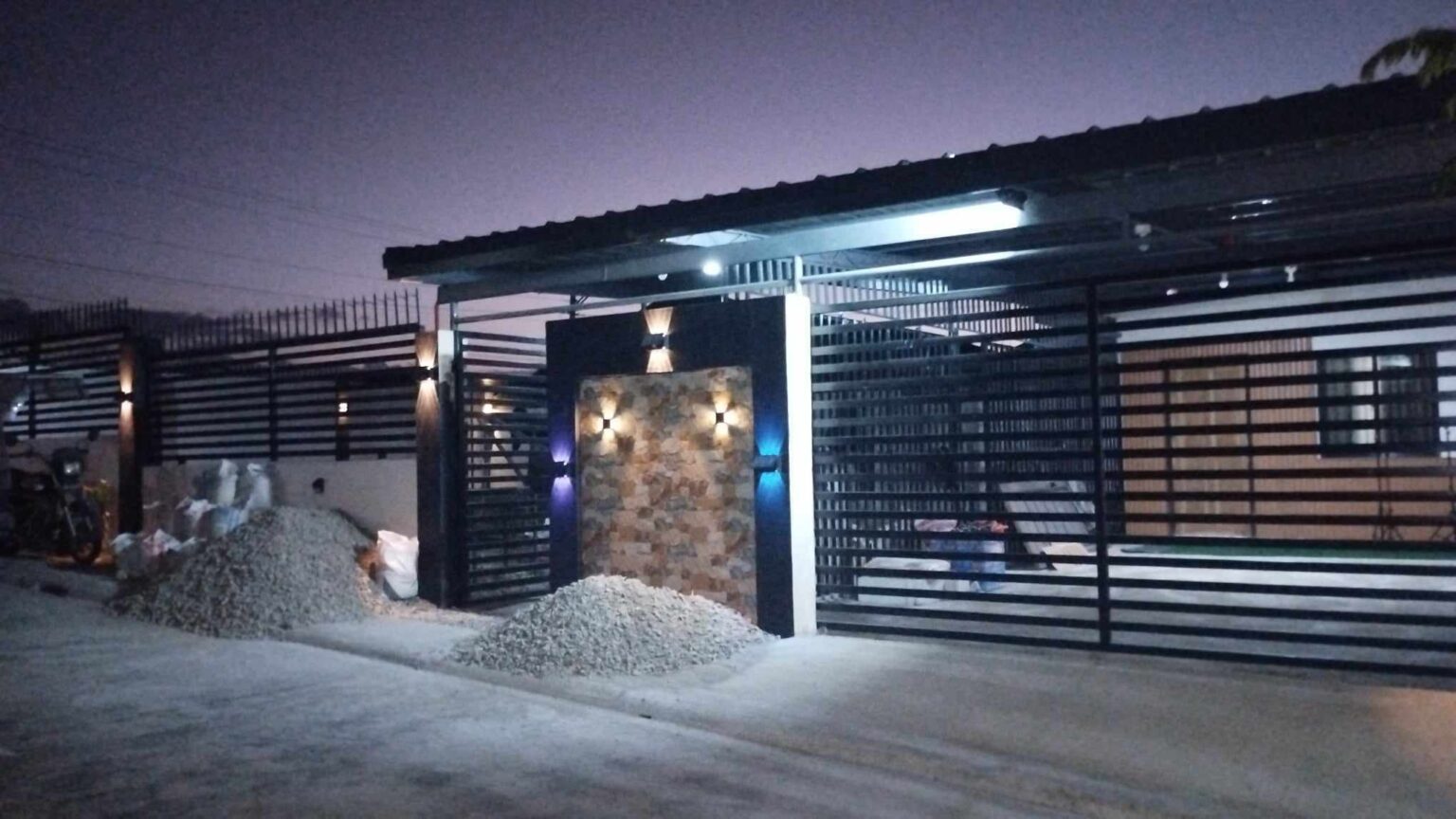 300 sqm House and Lot for Rent in East Homes 6 Mansilingan - Bacolod ...